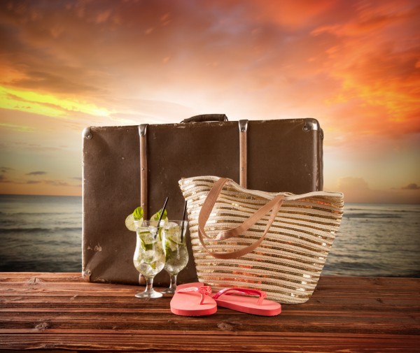 5 Essential Things to Pack for Every Type of Vacation - Travel Team